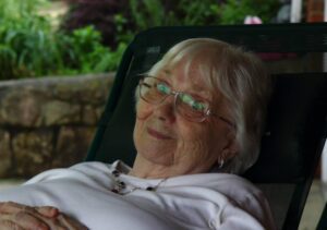 Irene Mae Shriver – Snodgrass Funeral Home
